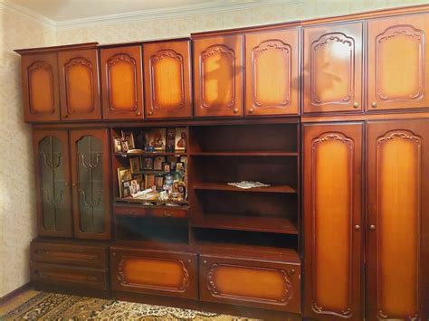 შემოსასვლელის კარადა თბილისის ფორუმი