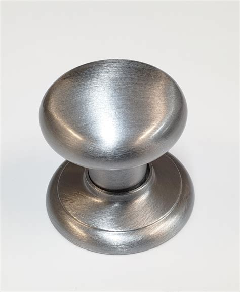 Wardrobe Door Knobs With 50mm Diameter Base Plate Lock And Handle Centre Brisbane
