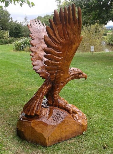Life Sized Eagle Carved In Oak Chainsaw Carving Wood Sculpture Tree