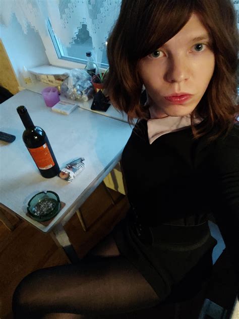 Pls Make Me A Sissy Slut Scrolller