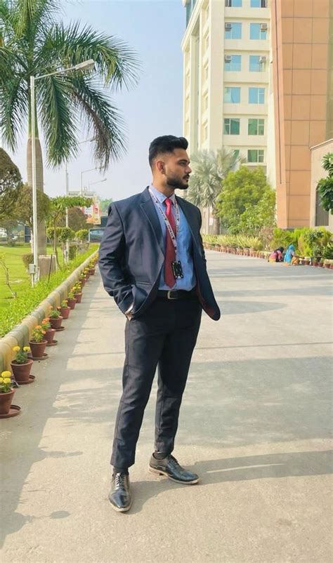 grateful for mba program at gl bajaj college sudhanshu shrivastava