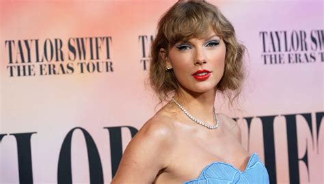 Taylor Swift Achieves Billionaire Status On Music And Performances Alone