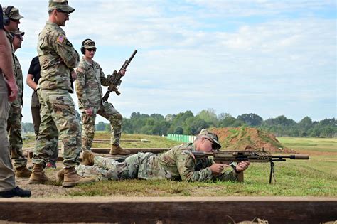 U S Army Begins Distribution Of Next Generation Weapons To 101st Airborne Sofx