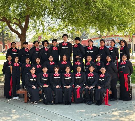 Orosi High School Mariachi Cardenal Orosimariachicardenal