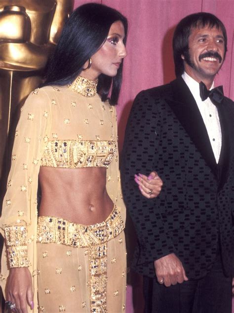 11 Of Chers Best Oscars Looks Of All Time
