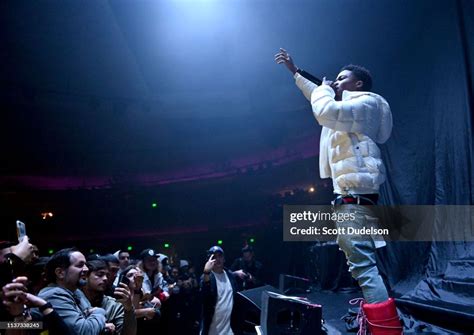 Rapper Roddy Ricch Performs Onstage At Hollywood Palladium On March