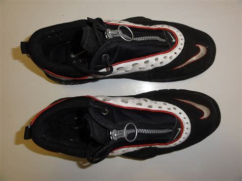 4 The Love Of Sneakers 1996 Nike Air Worm Ndestrukt