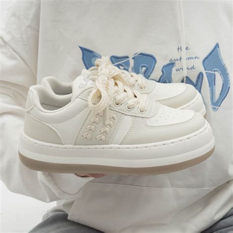 Jual Sepatu Sneakers Wanita Model Kasual Terbaru Sakura Ak 971 Sepatu Lucu Dan Unik Original