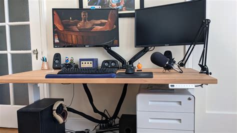 Best Gaming Desk Setup