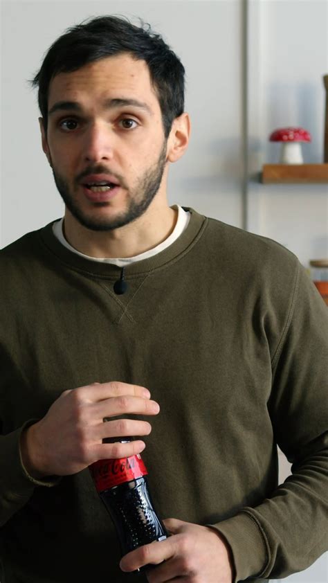 Coca Cola Georgia ყველაზე გადატვირთული ლანჩიც კი შეიძლება იყოს პატარა დღესასწაული როცა მას