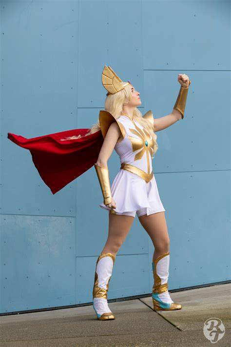 We Must Be Strong She Ra And Mermista Cosplay Randomtuesday