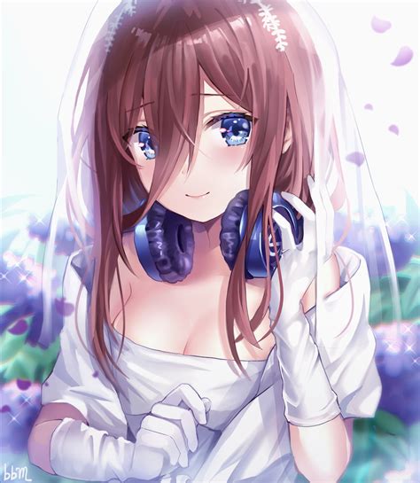 Blue Blood Moon 5 Toubun No Hanayome Nakano Miku Cleavage Dress