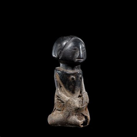 Luba Figure
