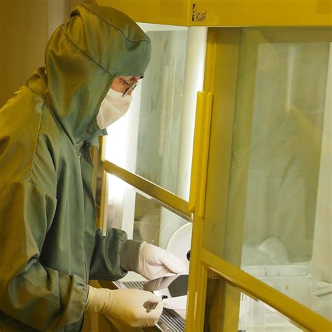 𝙐𝙣𝙡𝙤𝙘𝙠𝙞𝙣𝙜 𝙩𝙝𝙚 𝙁𝙪𝙩𝙪𝙧𝙚 𝙤𝙛 𝙎𝙚𝙢𝙞𝙘𝙤𝙣𝙙𝙪𝙘𝙩𝙤𝙧 𝙁𝙖𝙗𝙧𝙞𝙘𝙖𝙩𝙞𝙤𝙣 𝘼𝙩𝙤𝙢𝙞𝙘 𝙇𝙚𝙫𝙚𝙡