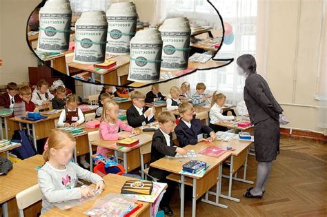 Абрамчик приходит в школу и говорит учительнице: — Марь Иванна! Я ...