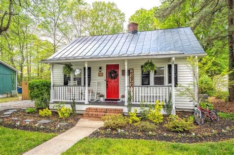 320 S Taylor St Ashland Va 23005 ®