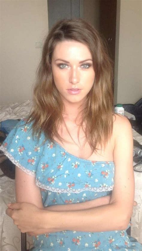 Olga Alberti Curiousandhorny