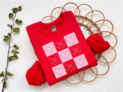 Valentine Heart Sweatshirt Cute Valentine Sweatshirts Valentine Sweatshirts Vintage Valentine