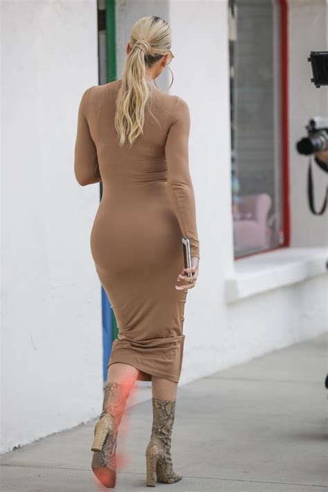 Kim And Khloe Kardashian In Bodycon Dresses Out In Malibu 05 03 2019
