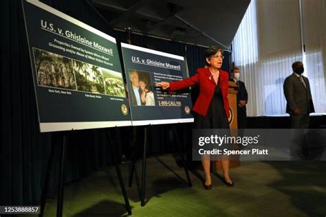 11 086 Epstein Photos And High Res Pictures Getty Images