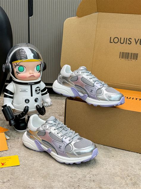 L The Latest Collaborative Casual Shoes 340