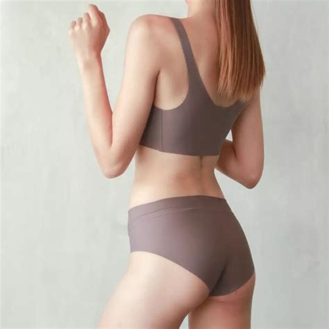5 Tips For Feeling Comfortable In Seamless Underwear Top Lingerie