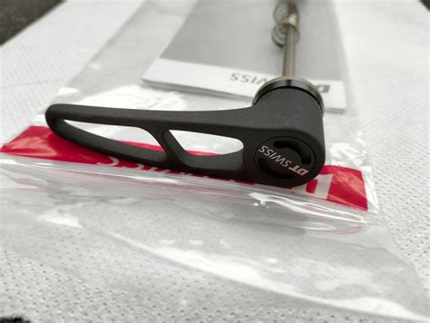 Dt Swiss Schnellspanner Set Neuf Avec Emballage Dorigine à Uster