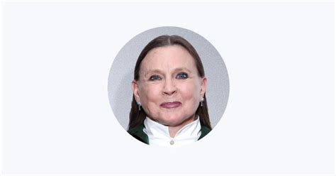 ‎ann Reinking Apple