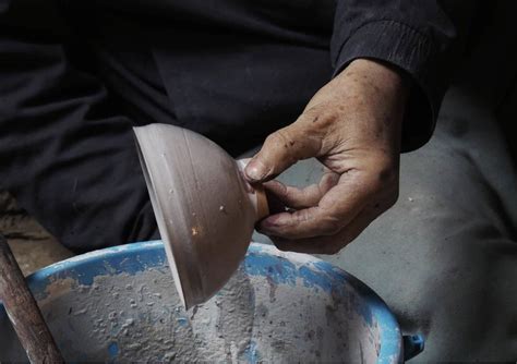 Urushi Wagatabon Mahogony Wood Tray By Ido Ferber Abask Us