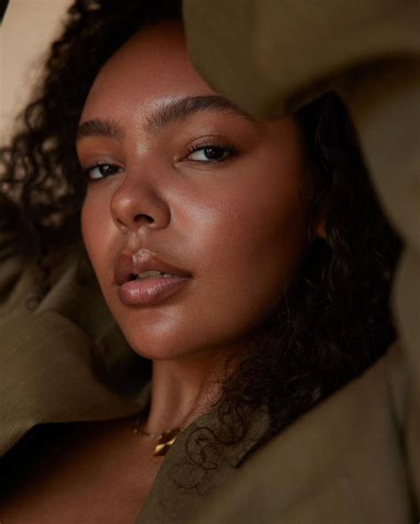 Picture Of Amber Keaton