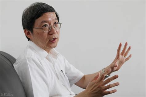 各级别公务员平均年龄汇总！过了这个年龄，那前途就完了 搜狐大视野 搜狐新闻