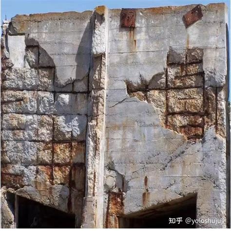 混凝土缺陷检测系统yolo 数据集 类 张模型训练 轮 模型 ui界面 混凝土裂缝数据集 混凝土数据集 外露钢筋数据集 分层数据集风化数据集裂缝剥落数据集生锈数据集 水泥