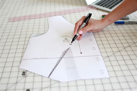 FBA Bonus Splitting The Dart Colette Patterns Sewalongs