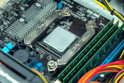CPU Temp Jumping Up And Down Causes Fixes