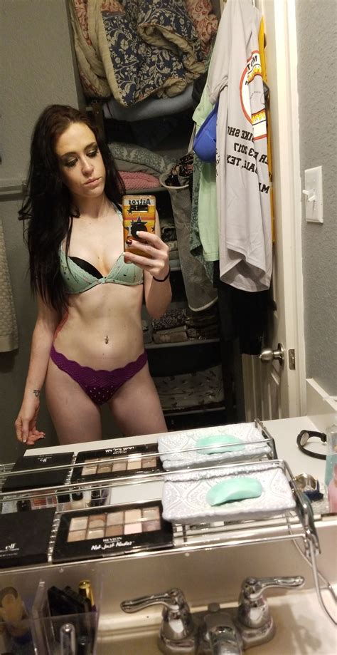Pre Shower Scrolller