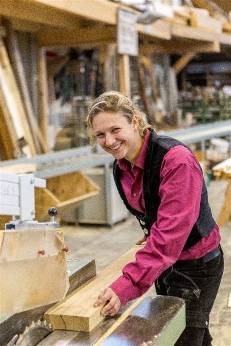 Frauenquote Holzbau Muny And Die Schreinerei Muny