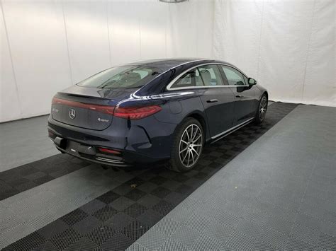 Mercedes Inny 2022 Eqs 580 Premium Trim Package Katowice