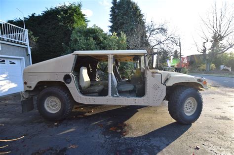 Humvee Used By The Us Army Is Now Ready For Civilian Life But What