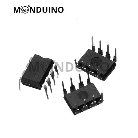 Ne555 Timer Dip 8 Circuit Intégré Et Support Socket Ci Diy Ne555p 1