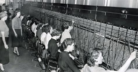 Coding සිංහලෙන් 3 C තුන්වන පාඩම C හි කාරකයන් සහ දත්ත ප්‍රදානය