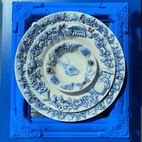 서대문구 고퀄리티 입체감이 돋보이는 도자기 접시 2작품 중소 솜씨당