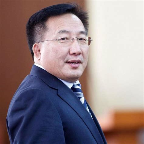 ЖДҮХС гаас барьцаагүй зээл авсан ганц “том гар”