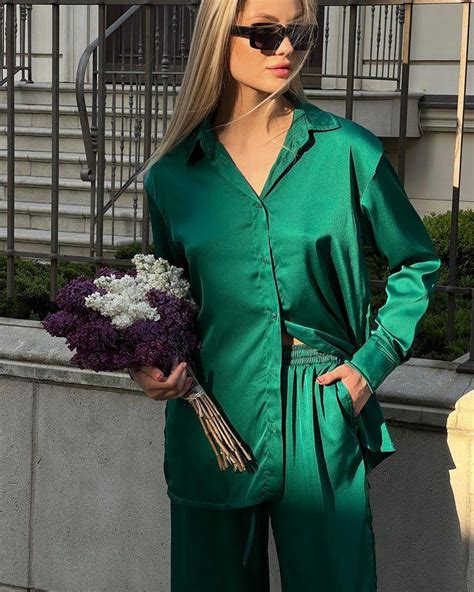 Как одеваться в 60 лет женщине 5 вещей которые вас омолодят — УНИАН