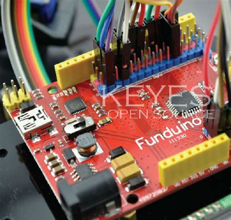 OpenHacks Open Source Hardware Productos Ultrasonic Smart Car Kit