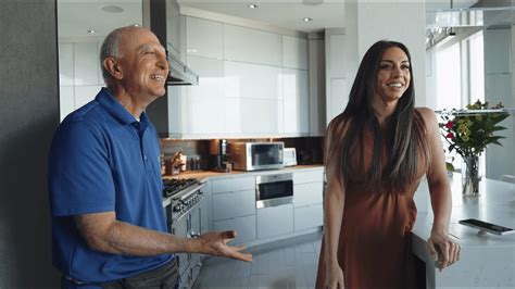 Leila Hormozi S Dad Went Viral YouTube