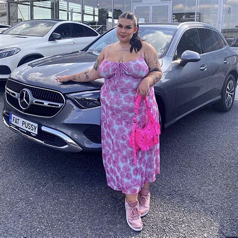 Co Je Nového U Sugar Denny S Přítelem Vyrazila Na Dovolenou Přestala