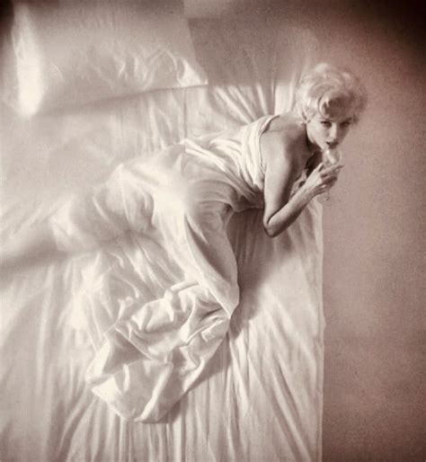 Paradox In 1961 One Of The Most Iconic Photoshoots Of Marilyn Monroe