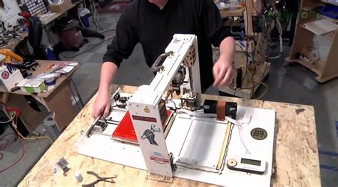 Ben Heck Takes You Through A Portable 3d Printer Build Solidsmack