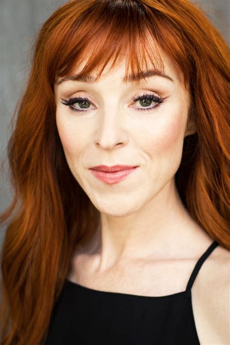 Ruth Connell Image