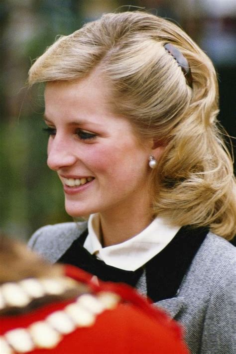 Lady Diana Spencer Diana Fashion Royal Fashion Prince Charles Diana